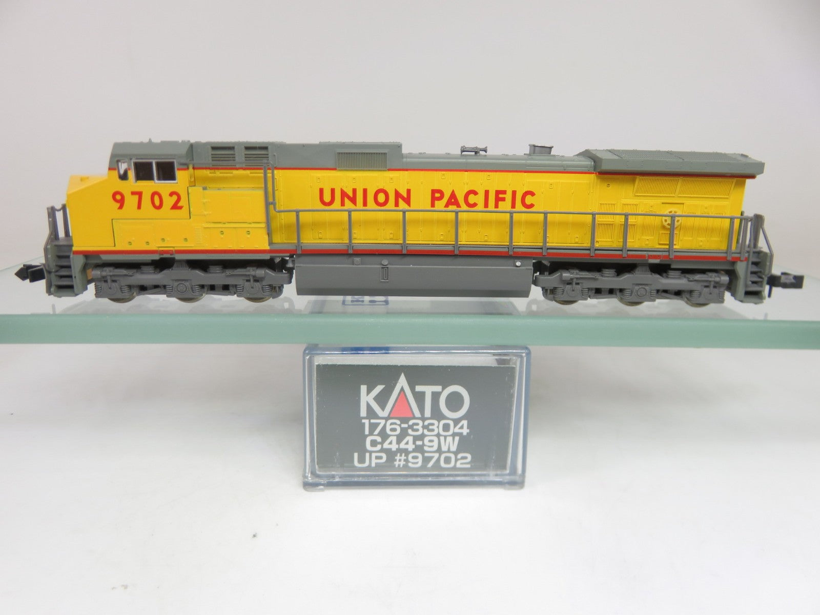 Kato 176-3304 N Scale UP Union Pacific GE C44-9W "Dash 9" Diesel Locom – Nightwatch Trains