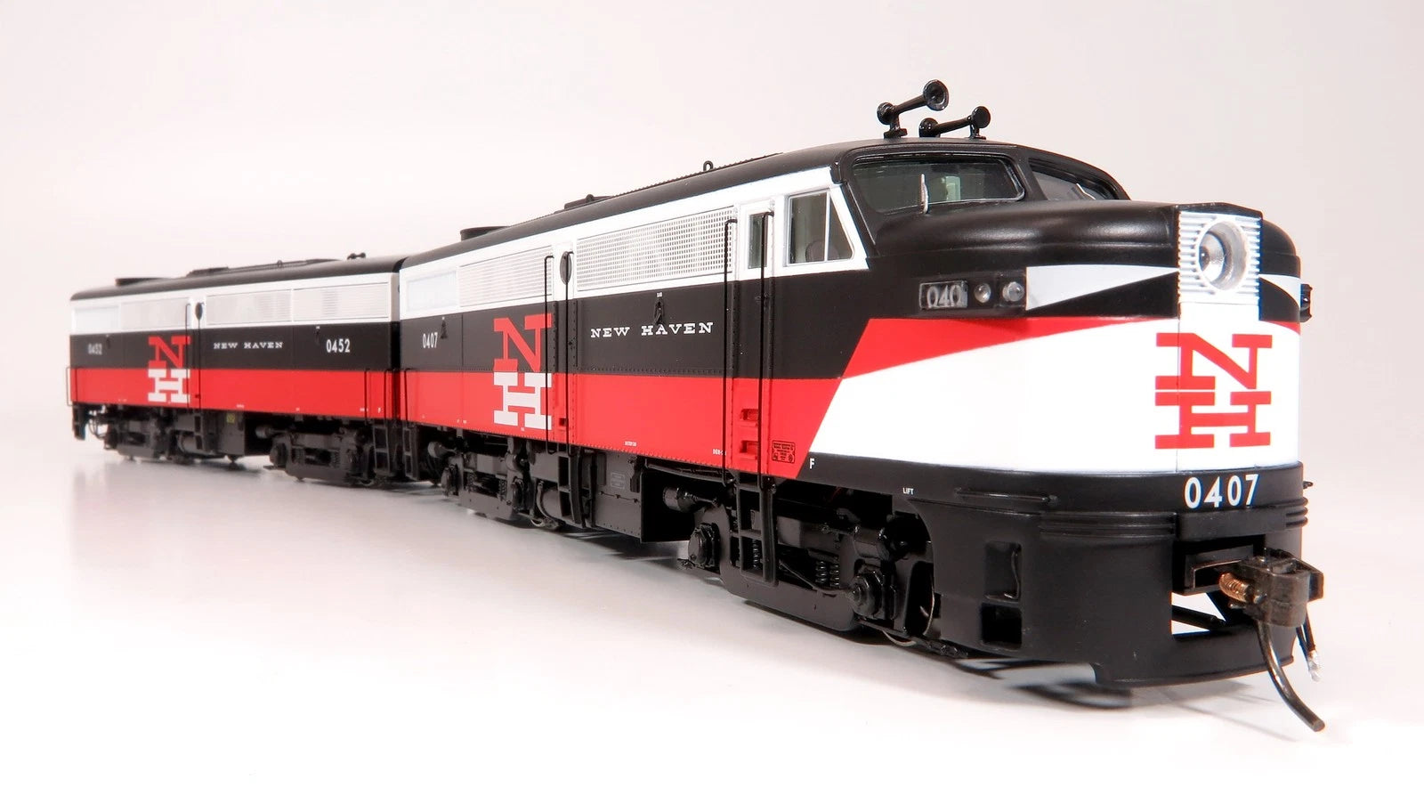 Rapido 37531 HO Scale New Haven Alco FA1 FB1 Diesel Locomotive Set DCC ...