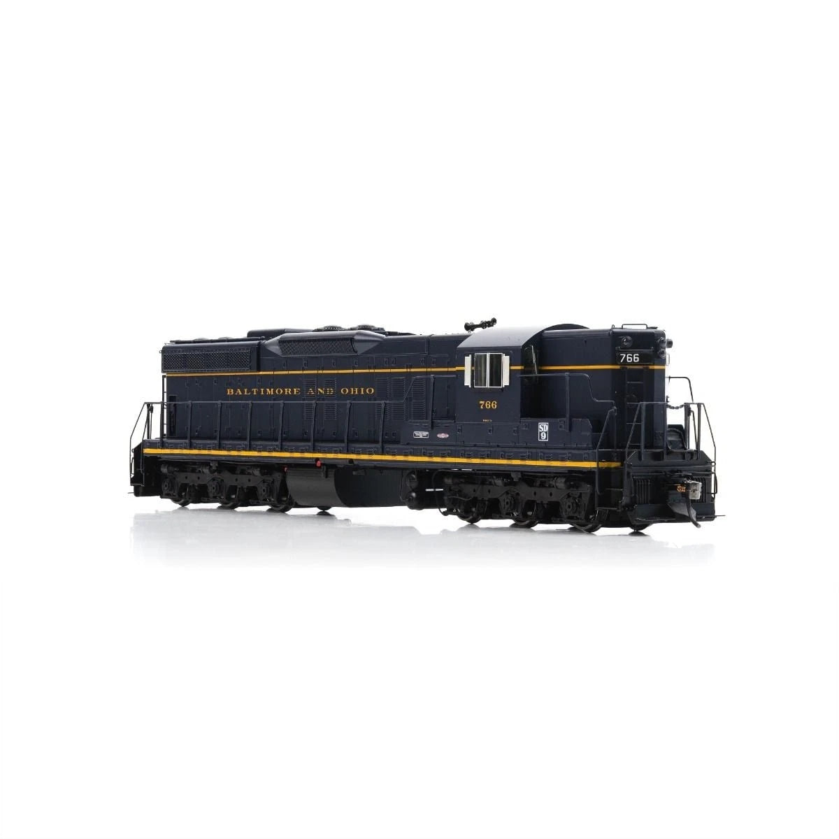 Rapido 50616 HO Scale Baltimore & Ohio EMD SD9 Locomotive #769 DC/DCC ...