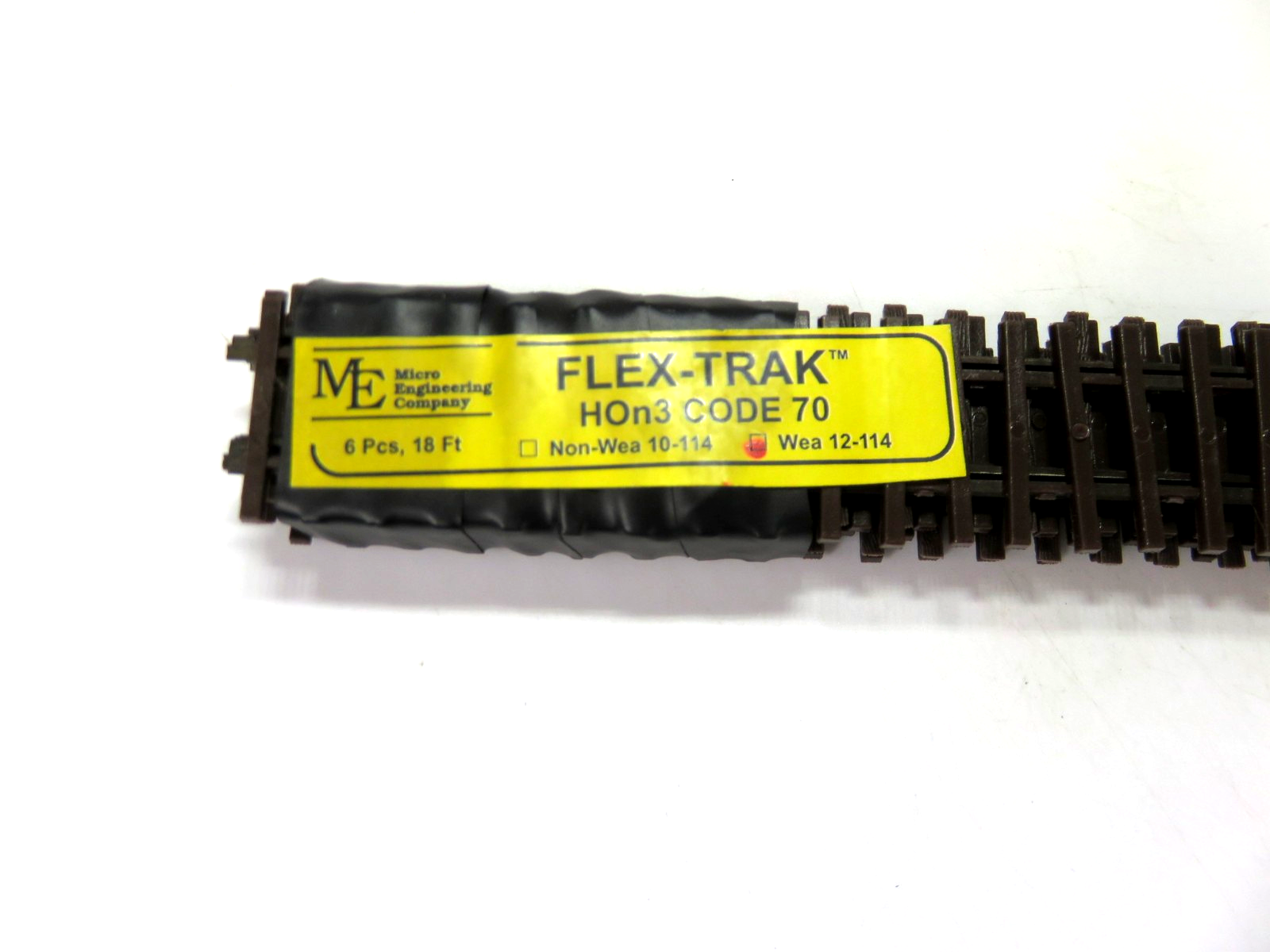 Micro Engineering 12-114 HOn3 Code 70 36" Narrow Gauge Weathered Flex ...