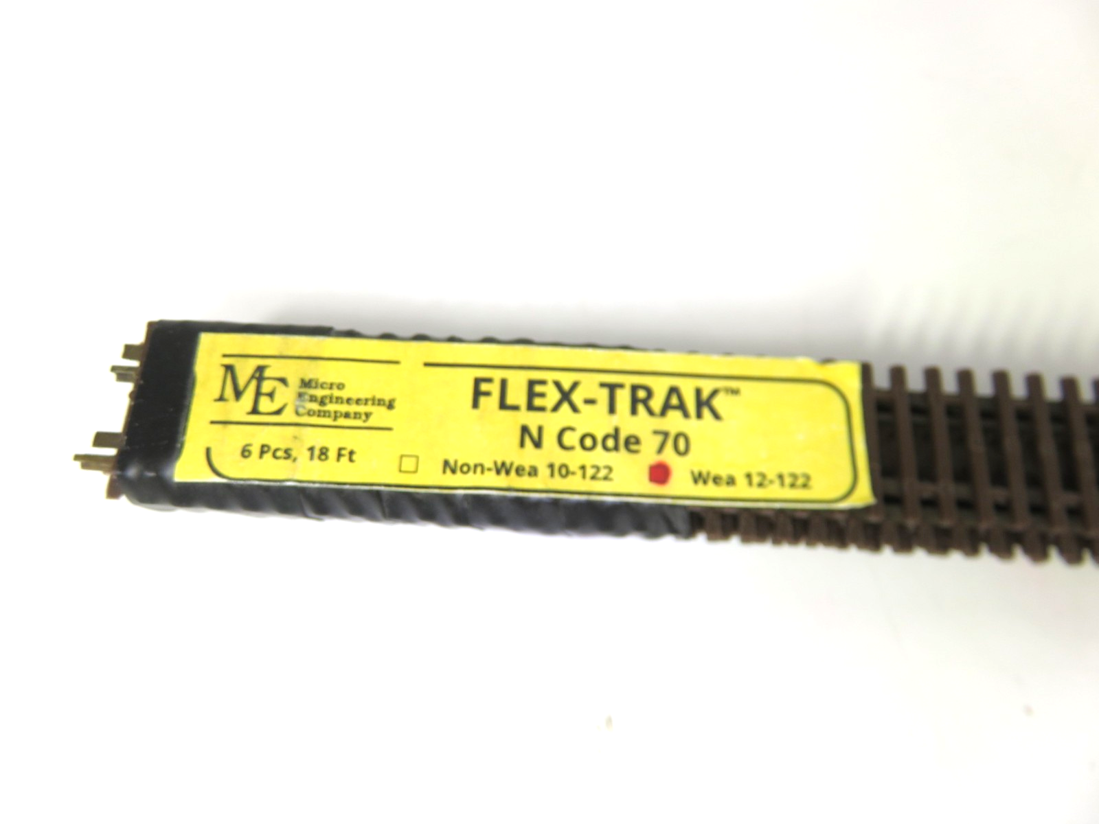 Micro Engineering 12-122 N Scale Code 70 36" Weathered Flex-Trak 6-Pac ...